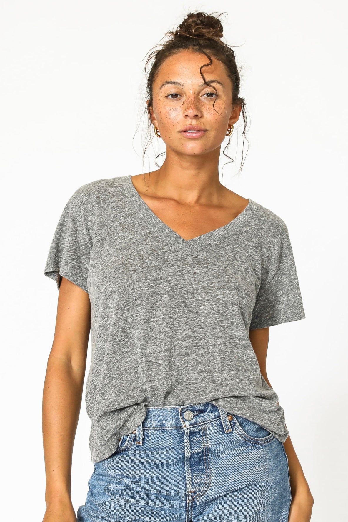 Hendrix Boxy V-Neck Tee | Jean Theory: